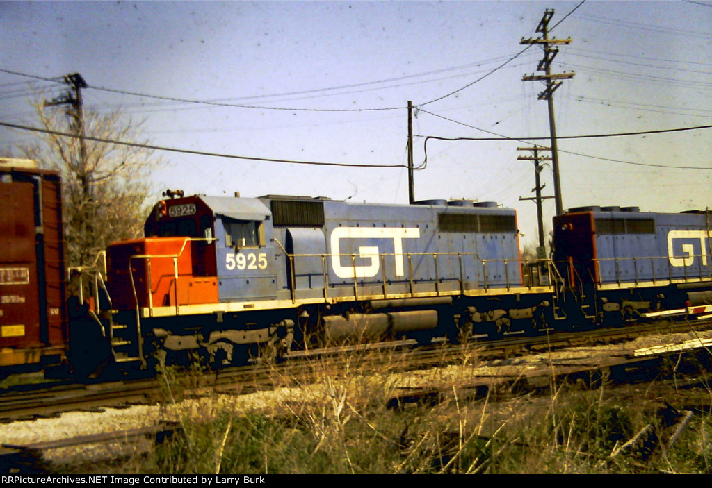 GTW 5925
